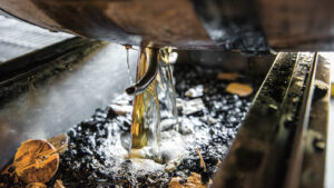 The Lincoln County Process Gives Tennessee Whiskey Its Identity ...