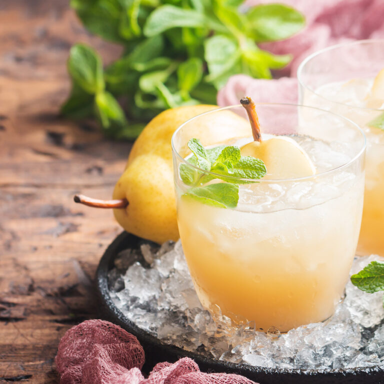 How to Make Smoked Cocktails at Home - Whisky Advocate